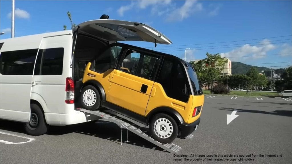 Japan’s Tiny Mibot EV: The Future of Urban Mobility - EVCUBE